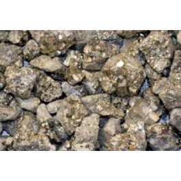 Pyrit rå stykker og mange andre sten og krystaller